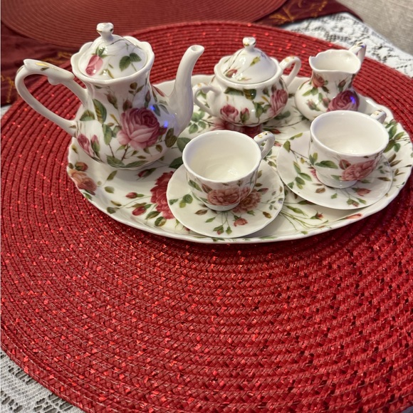 burton and Burton | Kitchen | Burton And Burton Mini Tea Set ...